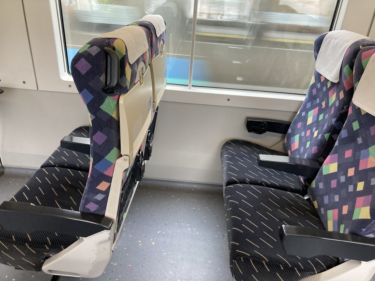 E257系5000番台「あずさ」、半室グリーン車の乗車記【2023年5月】 | 鉄旅遊民